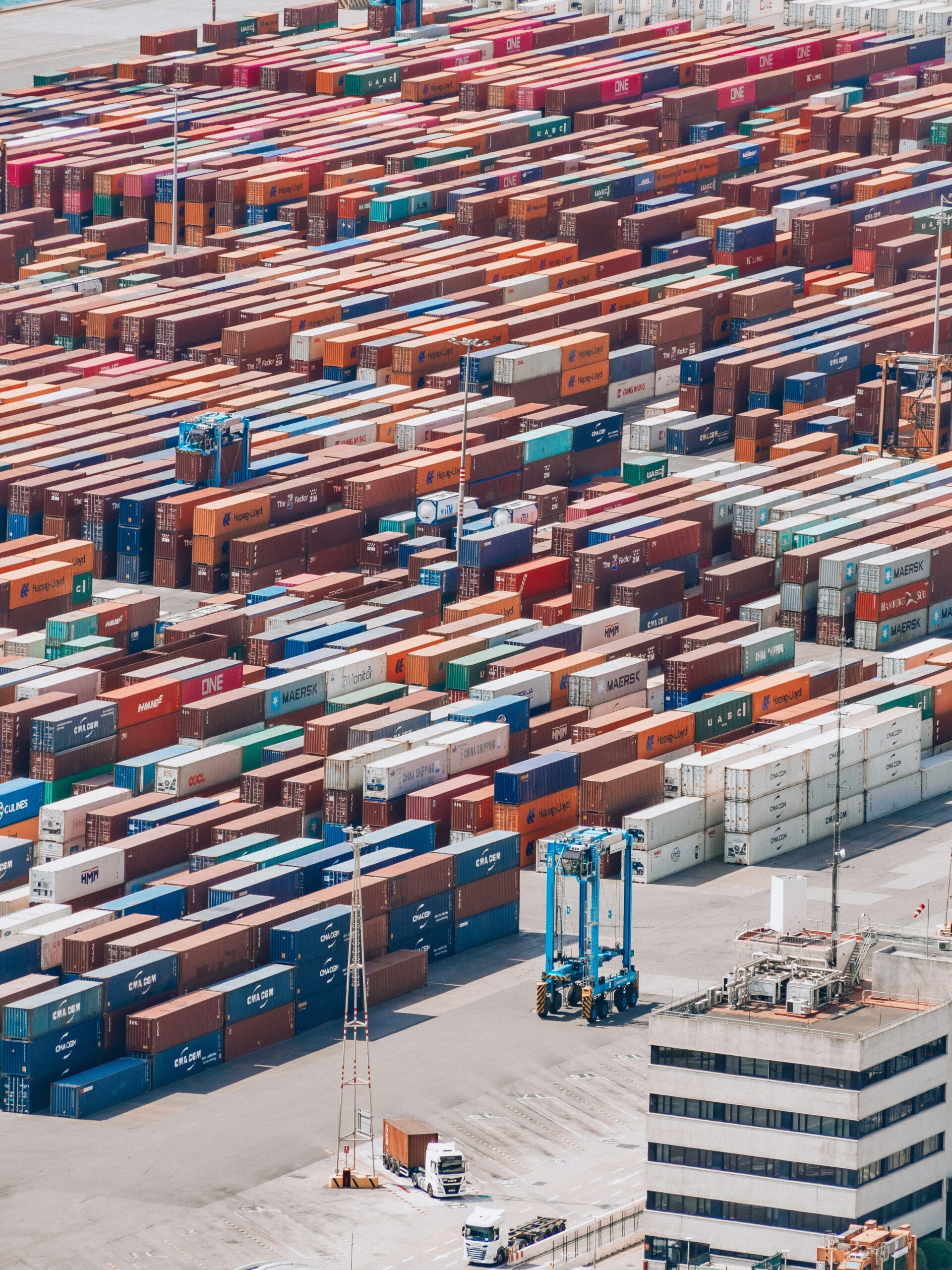 Freightos Weekly Update: Ocean rates climb on GRIs despite demand slump ...