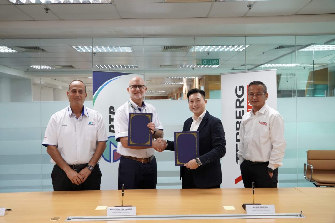 Port of Tanjung Pelepas to electrify prime mover fleet - Container News