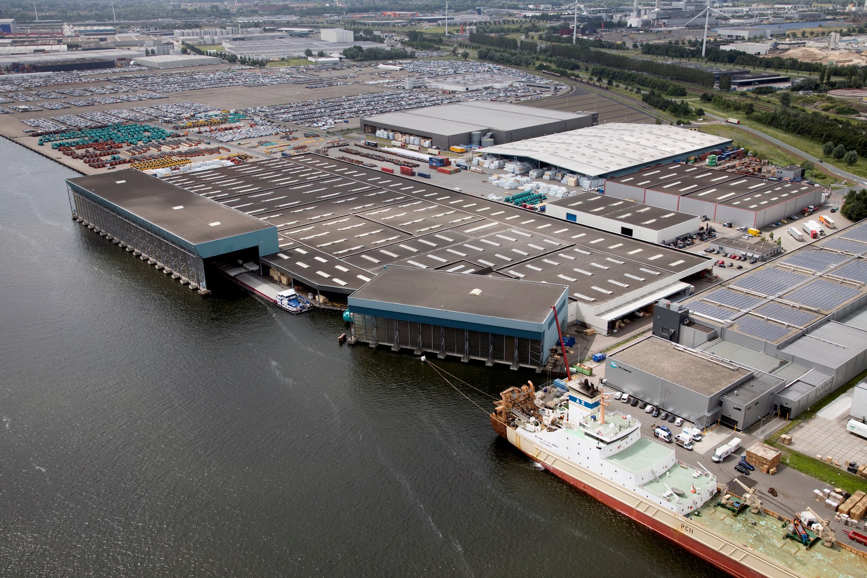 Nova Marine takes control of Amsterdam’s all-weather Waterland Terminal ...