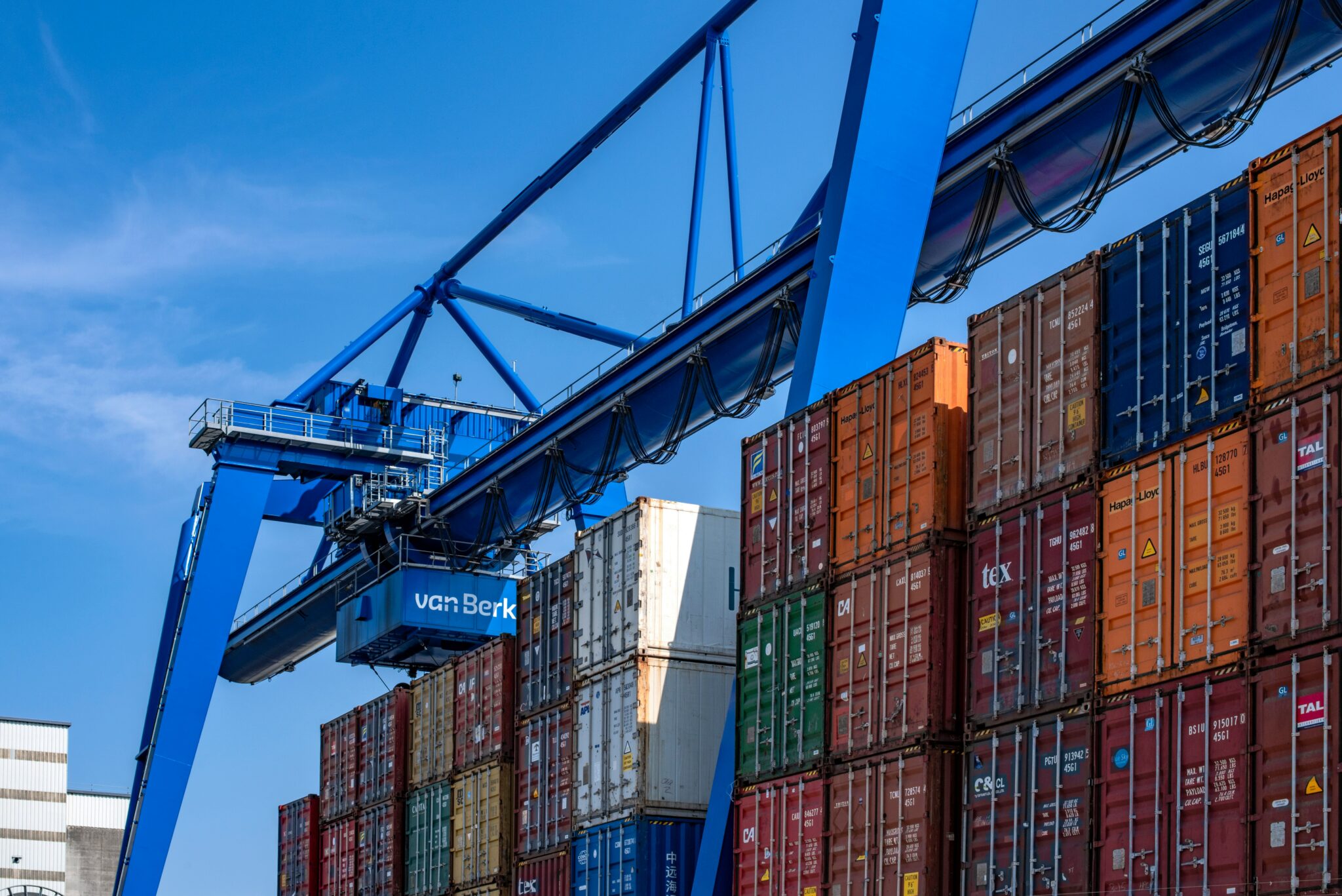 NWSA ends 2025 with Q4 volume recovery trend - Container News