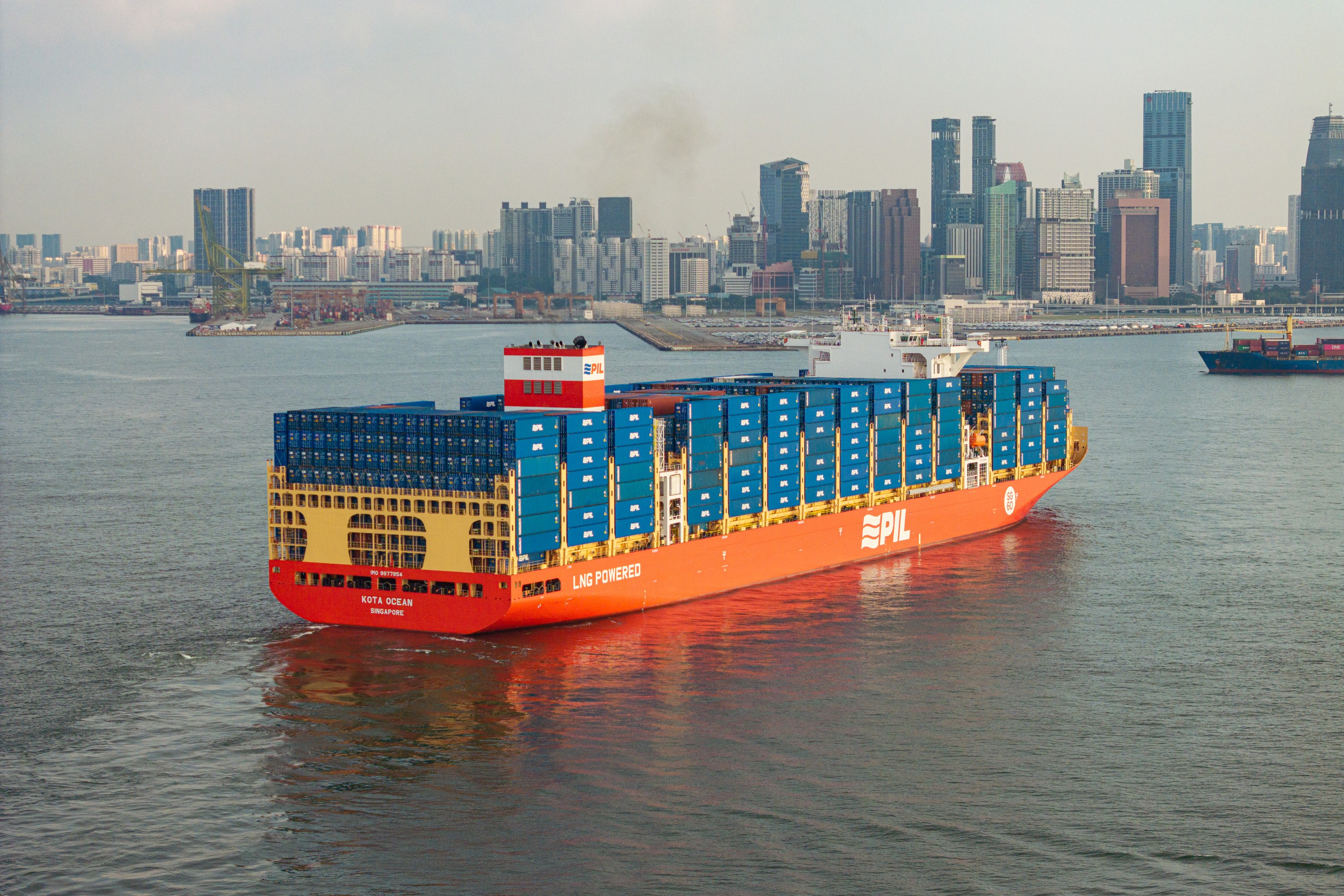 PIL reports $1.04bn profit for FY2025 amid volatile market - Container News